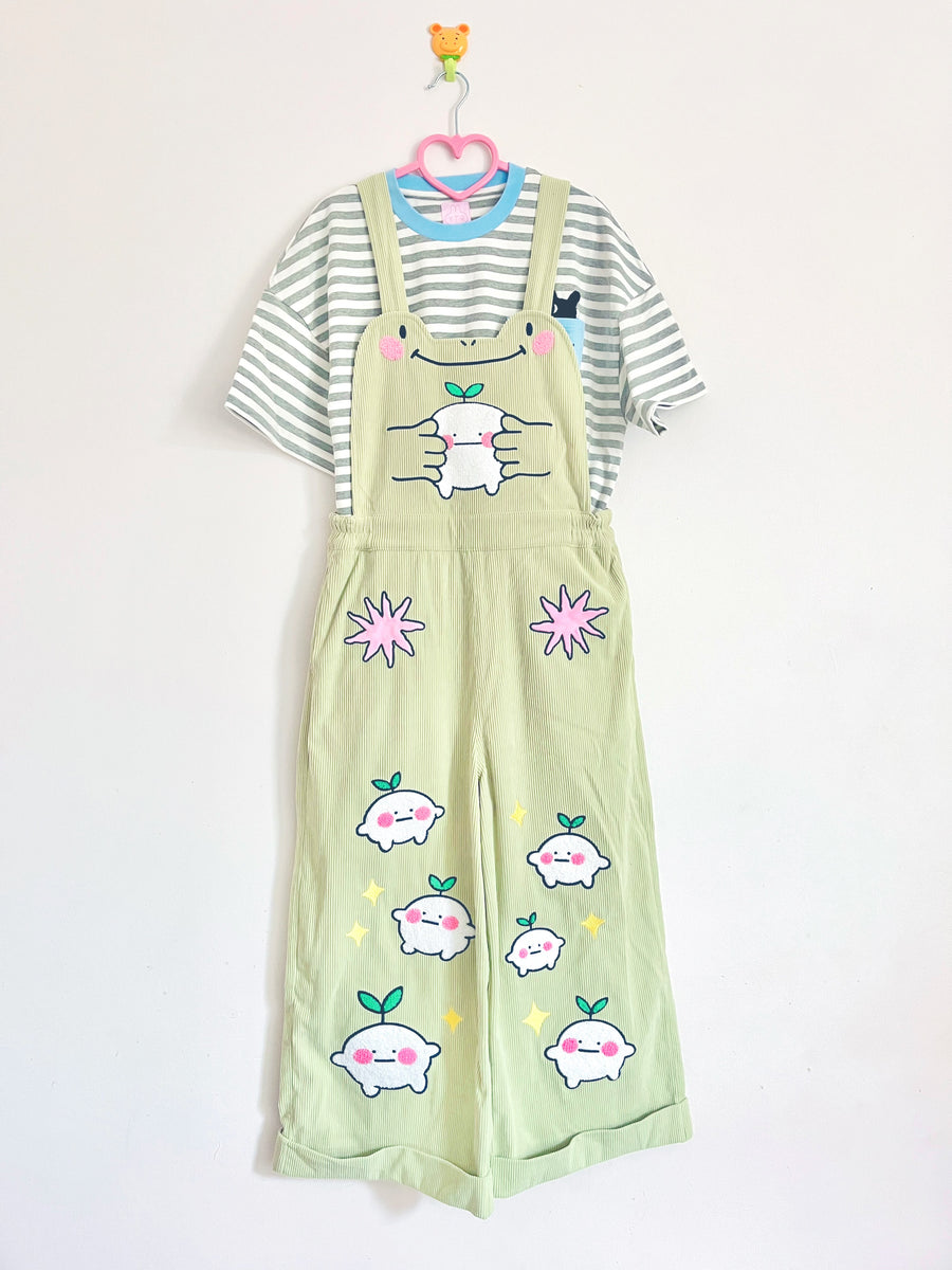 Grog the frog x Yoyo special collaboration overalls – Yoyo The Ricecorpse